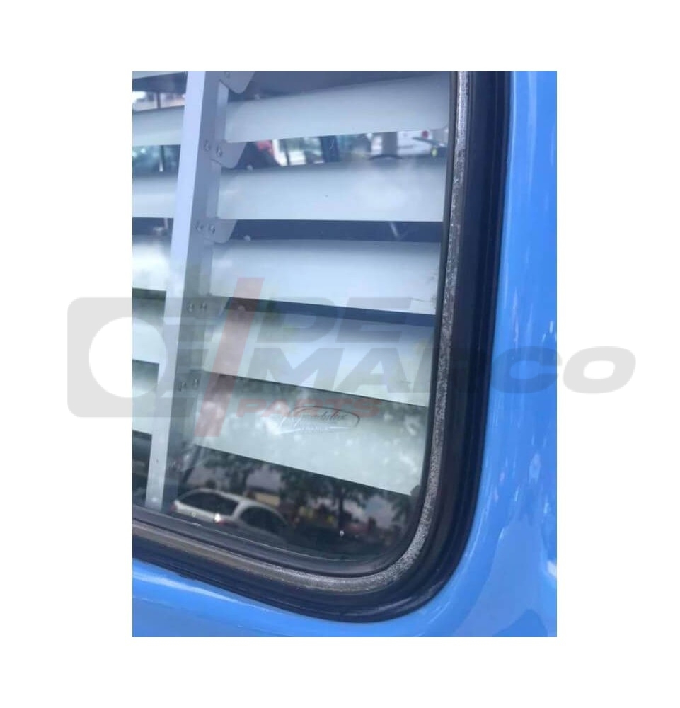 Rear Window Louvre for Renault 4 | De Marco Parts